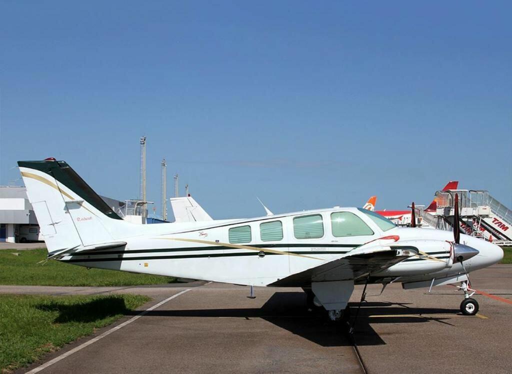 Baron 58 - 1987 - Compre Aviões