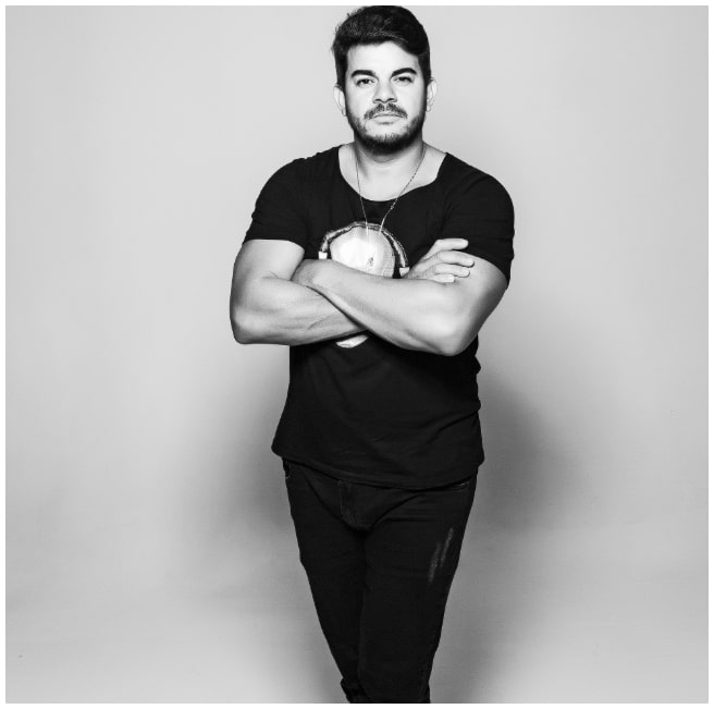 Thiago Lima Cantor e compositor de música sertaneja